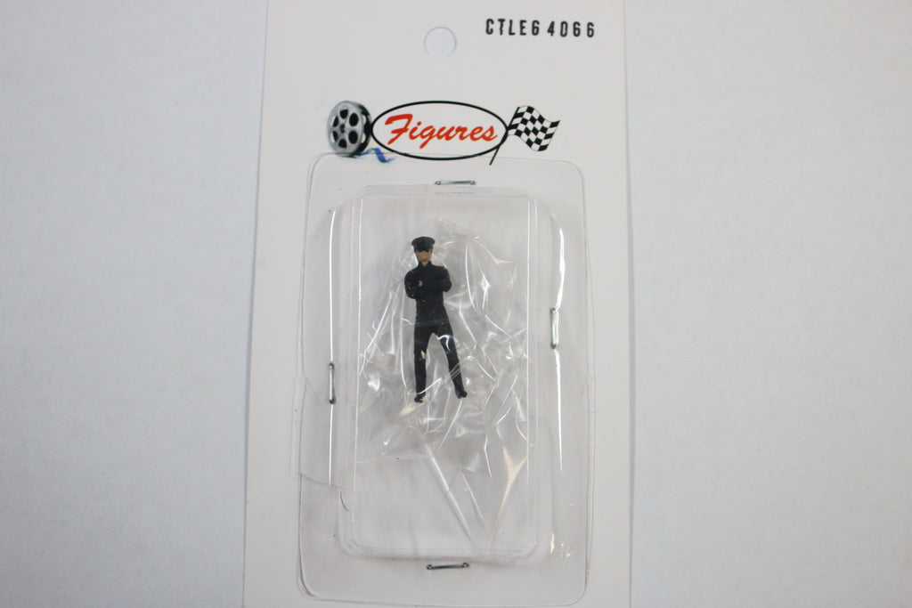 1:64 - Kato Figure – Modelmatic