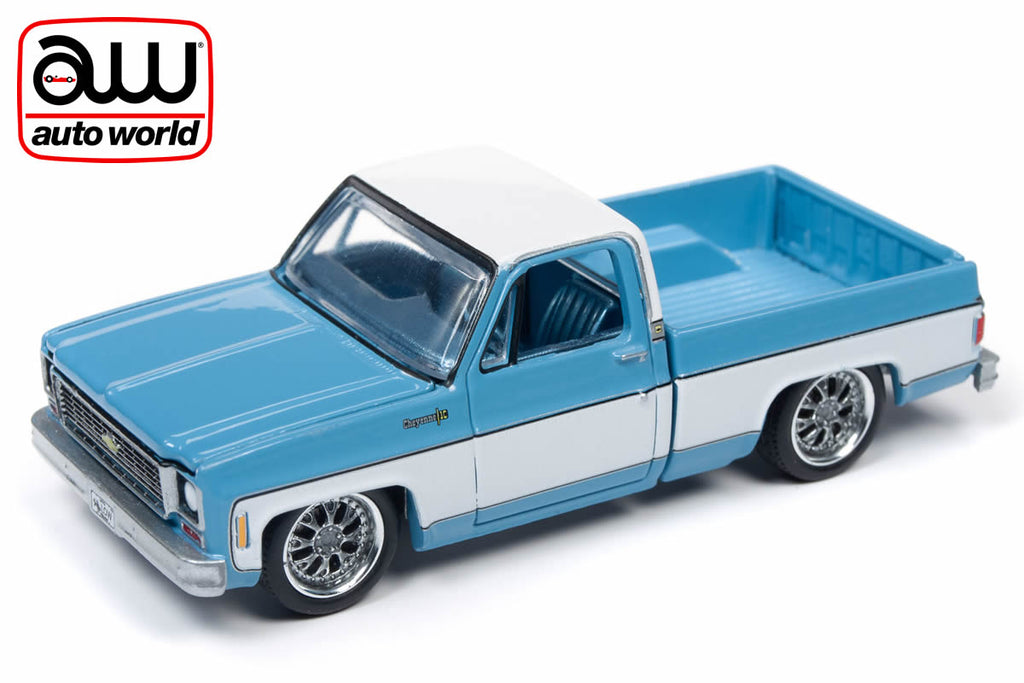 Auto World / Premium 2019 Release 2B / 1973 Chevy Cheyenne Fleetside ...